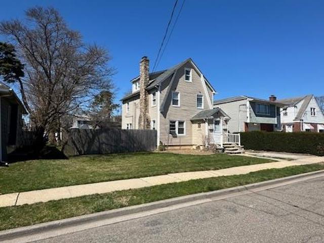 261 Rutland Rd, Freeport, NY 11520 | MLS #982873 | Compass
