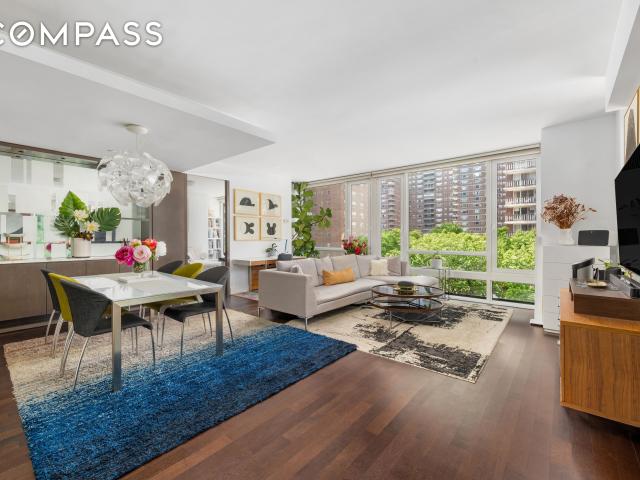 261 West 28th Street, New York, NY