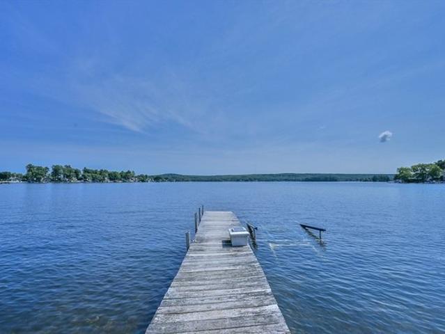 261 Thompson Rd, Webster, MA 01570