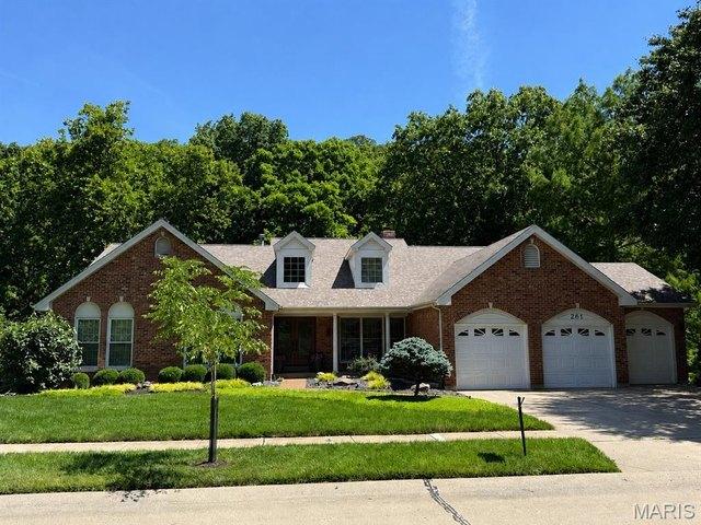 261 Turnberry Place Dr, Wildwood, MO 63011