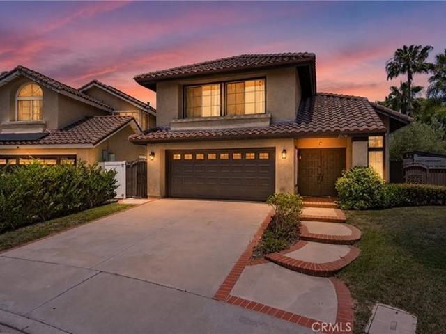 26241 Yolanda St, Laguna Hills, CA 92656