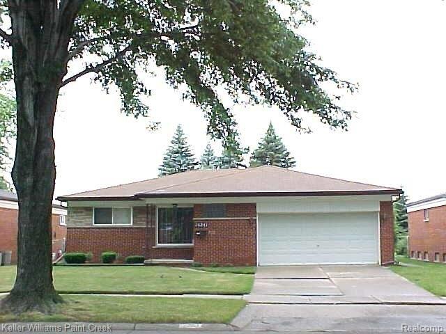 26241 Newport Ave, Warren, MI 48089