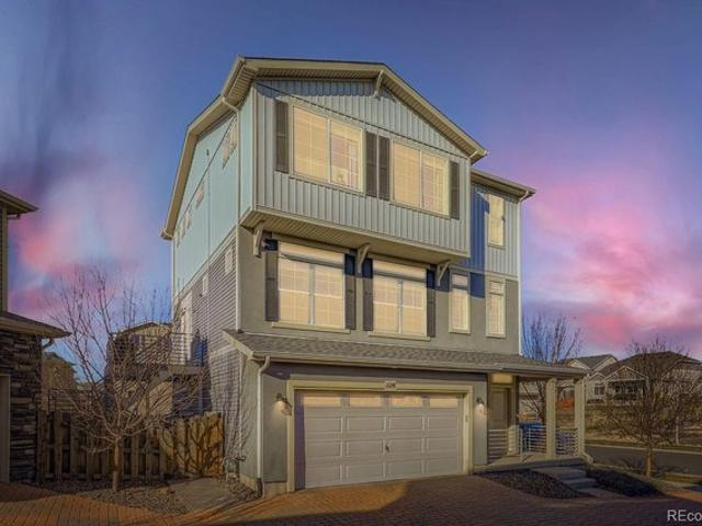 26248 E Maple Dr, Aurora, CO 80018