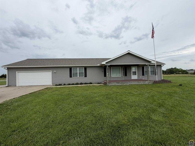 2624 Garner Rd, Lebo, KS 66856