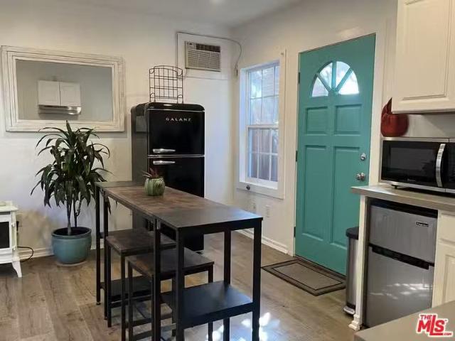 2624 Van Buren Pl Houses in Los Angeles, CA