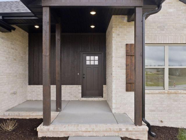 2624 W Webb Road