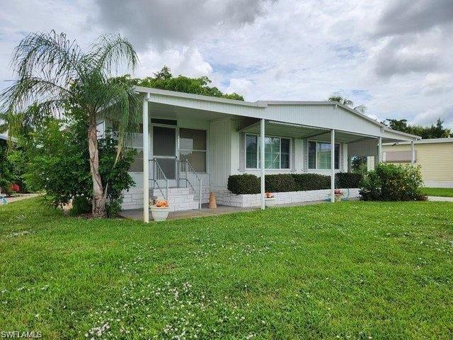 26256 Duchess Ln, Bonita Springs, FL 34135
