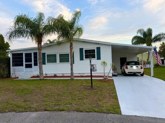 2625 Caper Ct, Port Saint Lucie, FL 34952