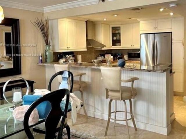 2625 Collins Ave #1601, Miami Beach, FL 33140