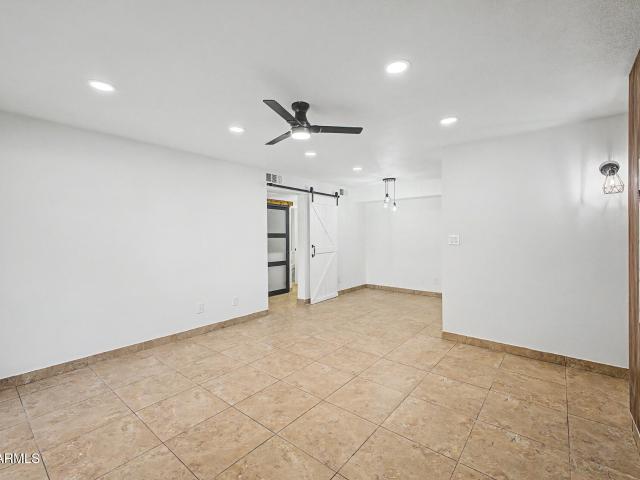 2625 E Indian School # Unit 141