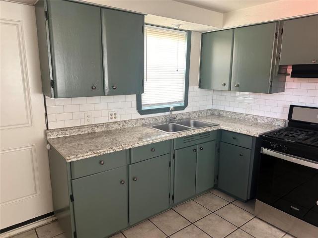 2625 SW 43rd Street