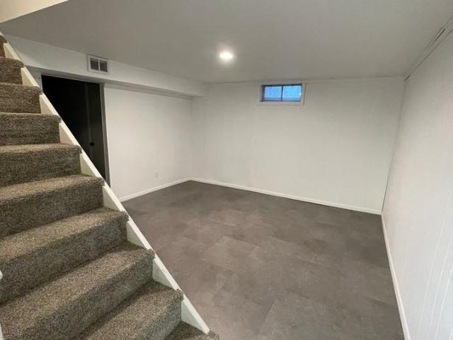 2625 2627 Delaware 2 Bedroom Apartment for Rent at 2625 Delaware Dr, Springfield, IL 62702