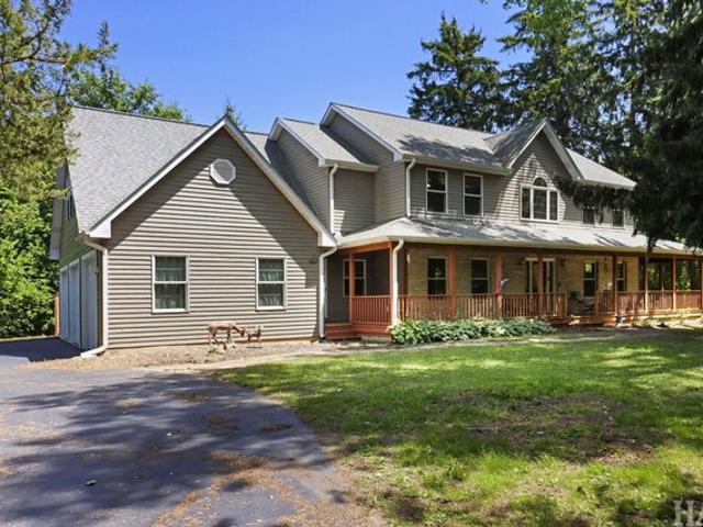 26268 W Springwell Ave, Antioch, IL 60002