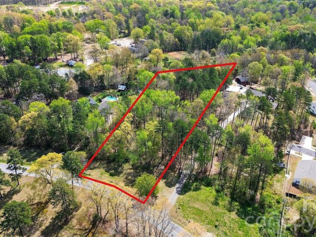 2626 Miranda Rd, Charlotte, NC 28216 | MLS #4363 | Compass