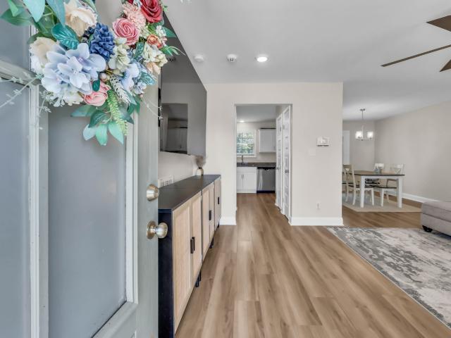 2626 Burch Rd