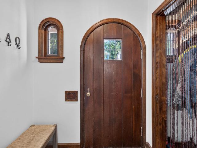 2626 Chamberlain Avenue