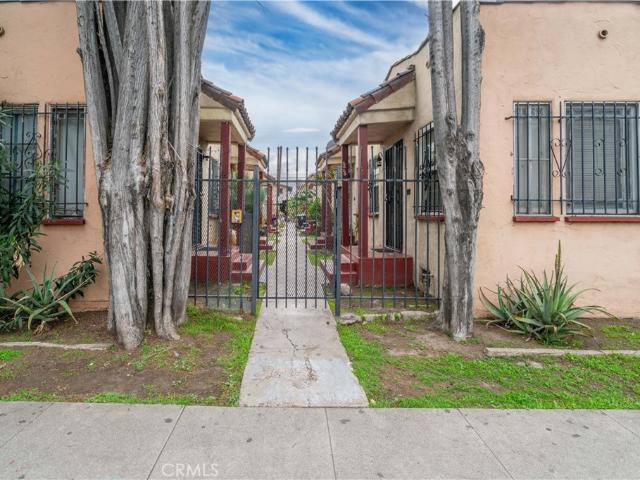2626 Idell St, Los Angeles, CA 90065 | MLS #PV26034 | Compass
