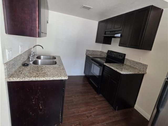 2626 Lynnwood St, Unit 2, Las Vegas, NV 89109 | MLS #2774