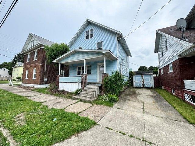 2626 Pennsylvania Ave, Erie, PA 16504