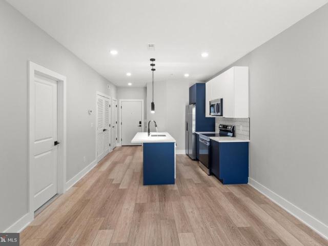 2626 Trenton Ave # 205