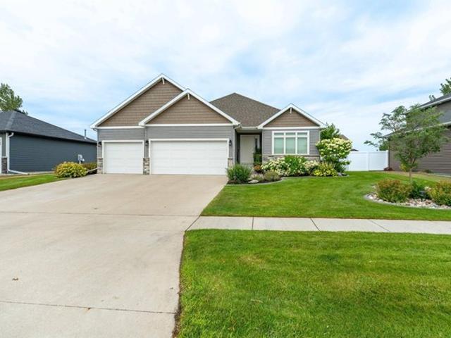 2626 6th St W, West Fargo, ND 58078