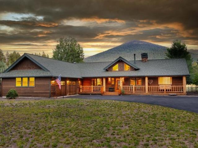 26275 SW Metolius Meadows Dr, Camp Sherman, OR 97730