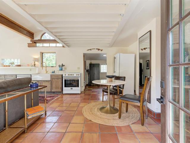 2627 NE 100th Street