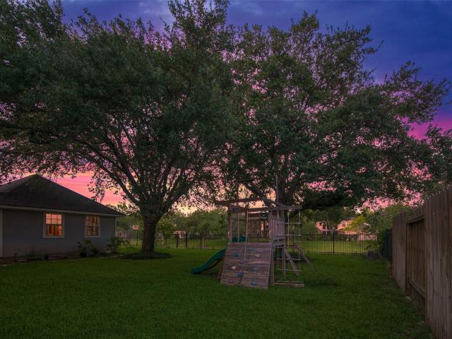 2627 Brazos Ridge Drive