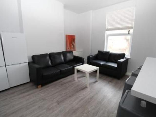 26/27 Castle Boulevard, Lenton, Nottingham, NG7