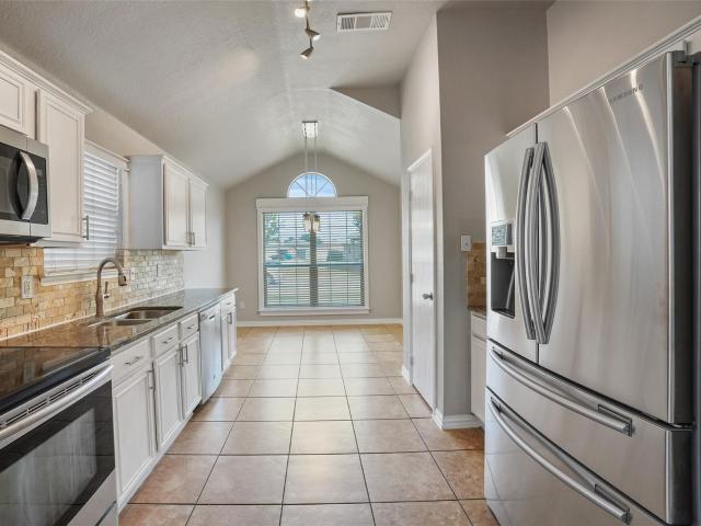 2627 Carmen Drive, Grand Prairie, US, TX
