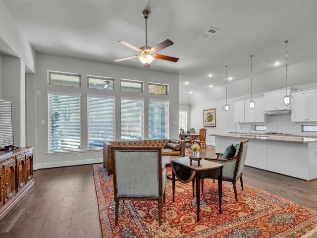 2627 Country Ln, Katy, TX 77493 | MLS #53710 | Compass