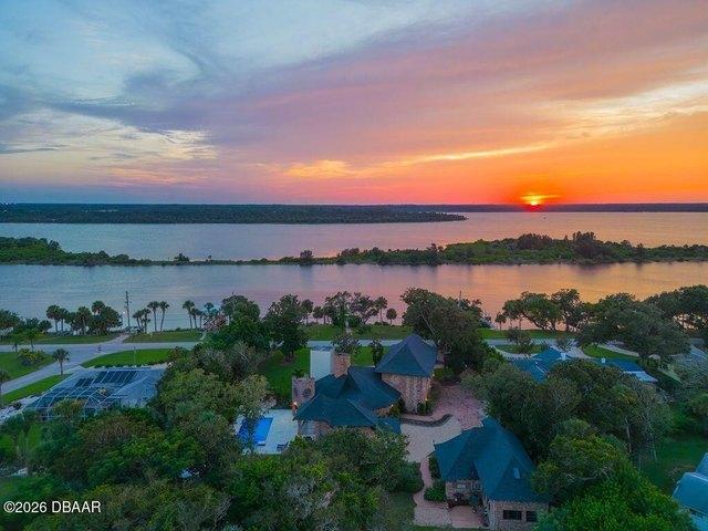 2627 John Anderson Dr, Ormond Beach, FL 32176