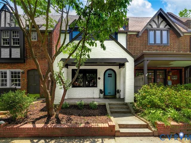 2627 Kensington Avenue