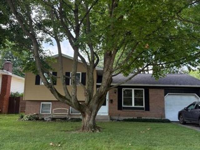 2627 Scott Ct, Grove City, OH 43123