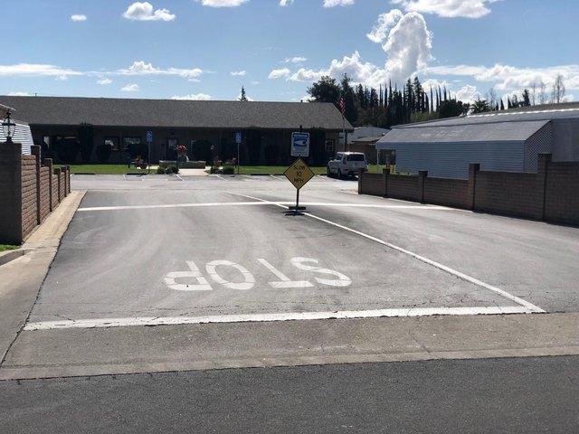 2627 W Midvalley Ave Spc 10, Visalia, CA 93277