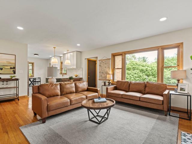 2627 9th Street