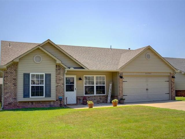 26282 E 86th St S, Broken Arrow, OK 74014