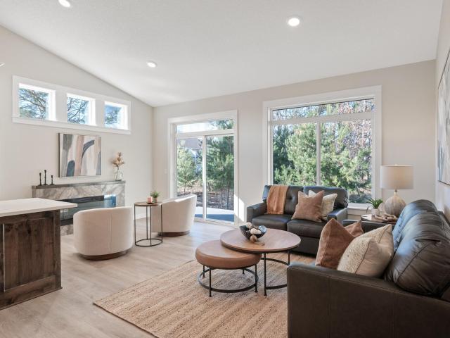 26284 1st Street W