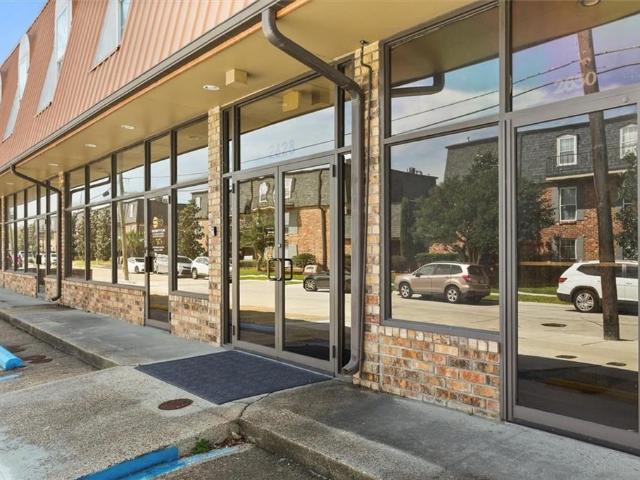 2628 Metairie Lawn Drive