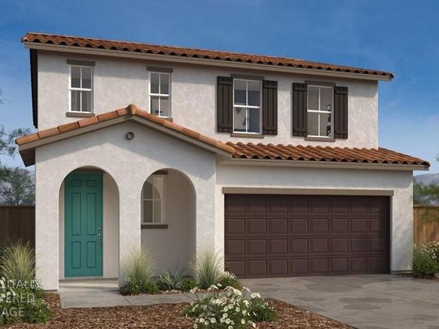 2628 Coopers Hawk Ln, Modesto, CA 95357