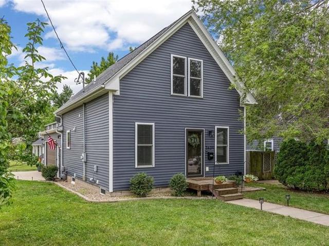 2629 MT Vernon Rd SE, Cedar Rapids, IA 52403