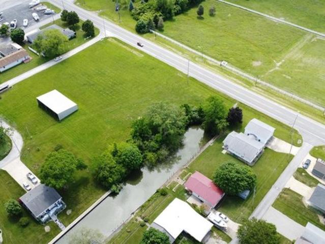 2629 NE Catawba Rd, Port Clinton, OH 43452