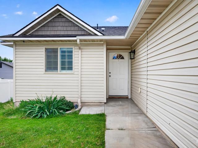 2629 E Sweet Dr