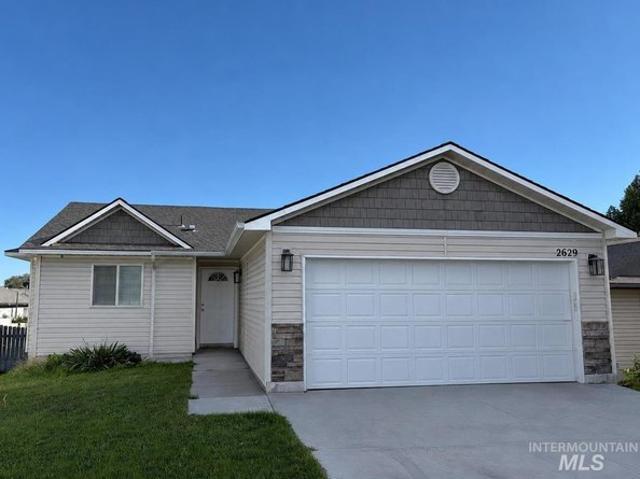 2629 E Sweet Dr, Nampa, ID 83687