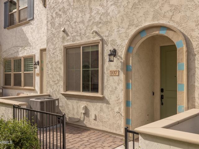 2629 s equestrian drive # 107