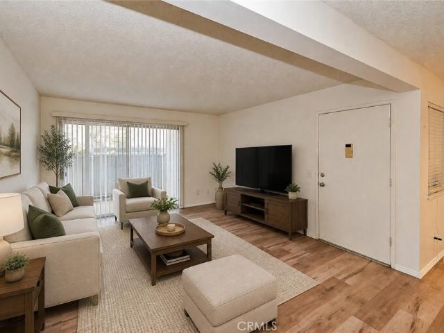 26200 Redlands 5