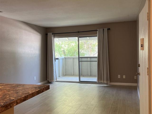 26200 Redlands 86
