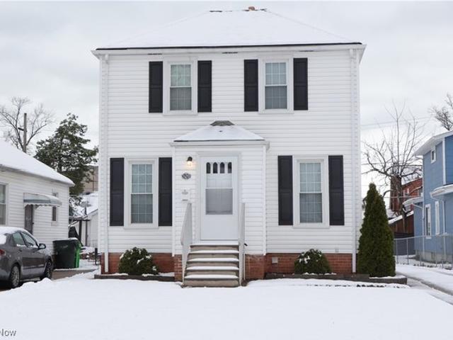 26201 Oriole Ave, Euclid, OH 44132