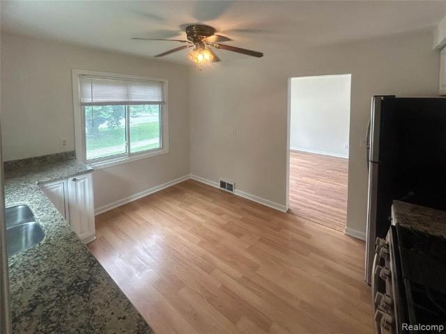 26202 Southwestern Highway