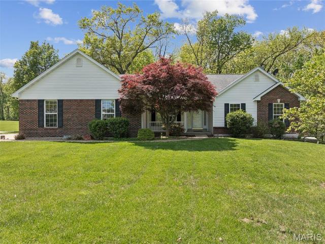 26207 Bubbling Brook Dr, Foristell, MO 63348 | MLS #26020 | Compass